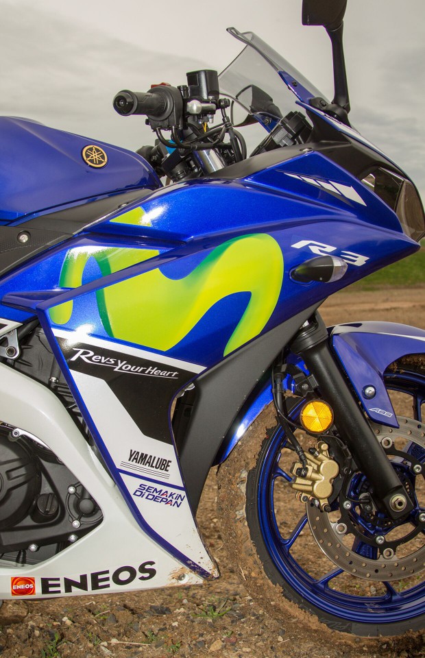 2016 MOVISTAR YAMAHA R3 – GET YOUR MOTOGP ON - National Motorcycle Alliance